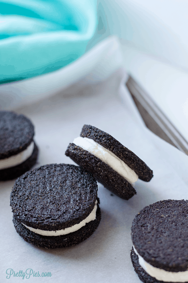 The BEST Healthy Oreos (Gluten/Dairy/Sugar/Egg-Free) – Pretty Pies
