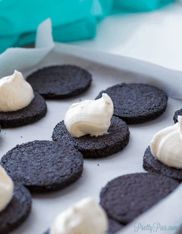 The BEST Healthy Oreos (Gluten/Dairy/Sugar/Egg-Free) – Pretty Pies